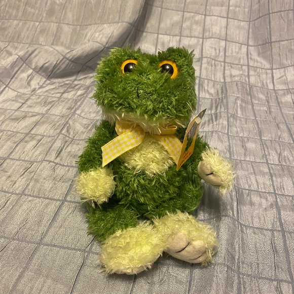 Animal Adventure | Toys | Animal Adventure Frog With Yellow Neck Bow ...